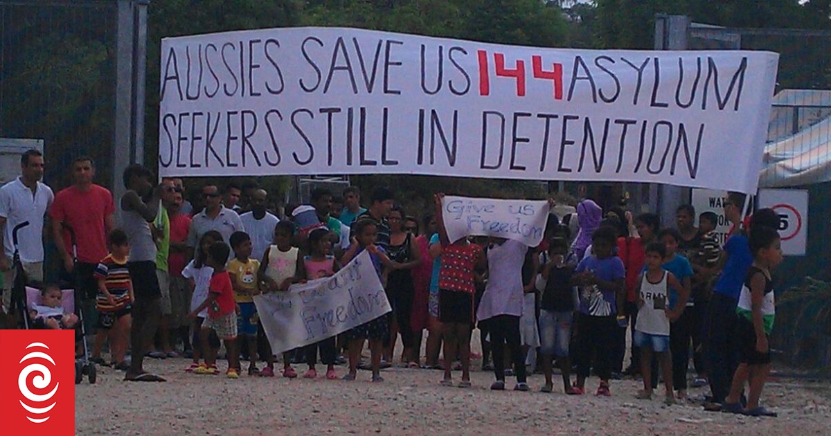 Asylum seekers on Nauru protest as 1,000 days pass | RNZ News