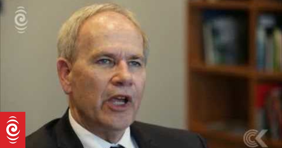 Len Brown regrets not pushing the Government harder on housing | RNZ