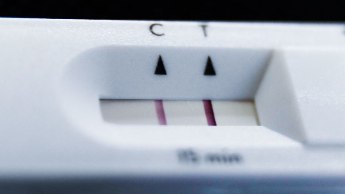 How to take a RAT test and try to avoid false negative results | RNZ News