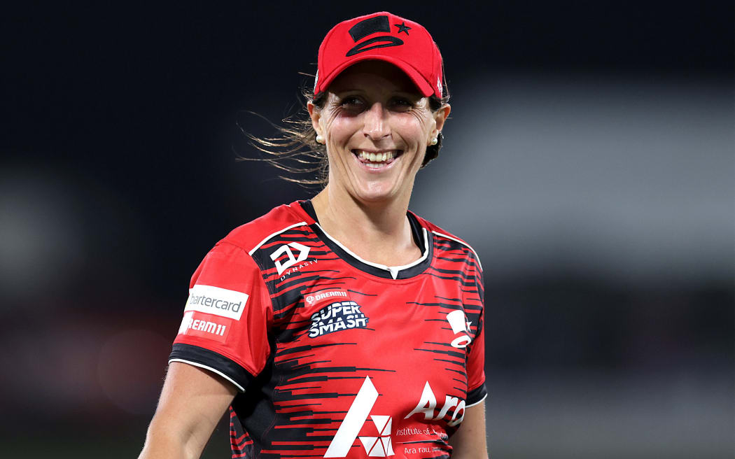 Canterbury women celebrate maiden night match | RNZ News