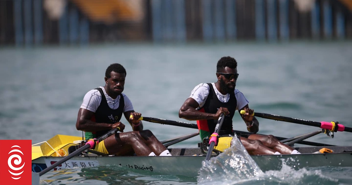Sport: Vanuatu rower Rio Rii begins training stint in Queensland | RNZ News