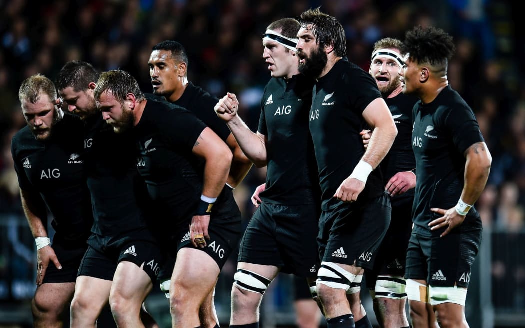 All Blacks gain top locks but lose Kaino for Ireland rematch | RNZ News