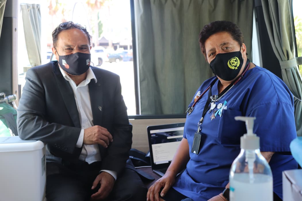 Race to vaccinate Te Tairāwhiti as Covid-19 spreads | RNZ News