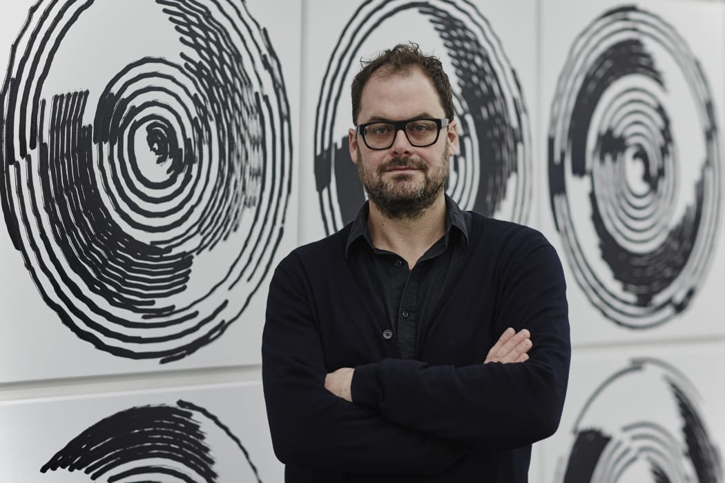 Simon Ingram - painting with brainwaves | RNZ