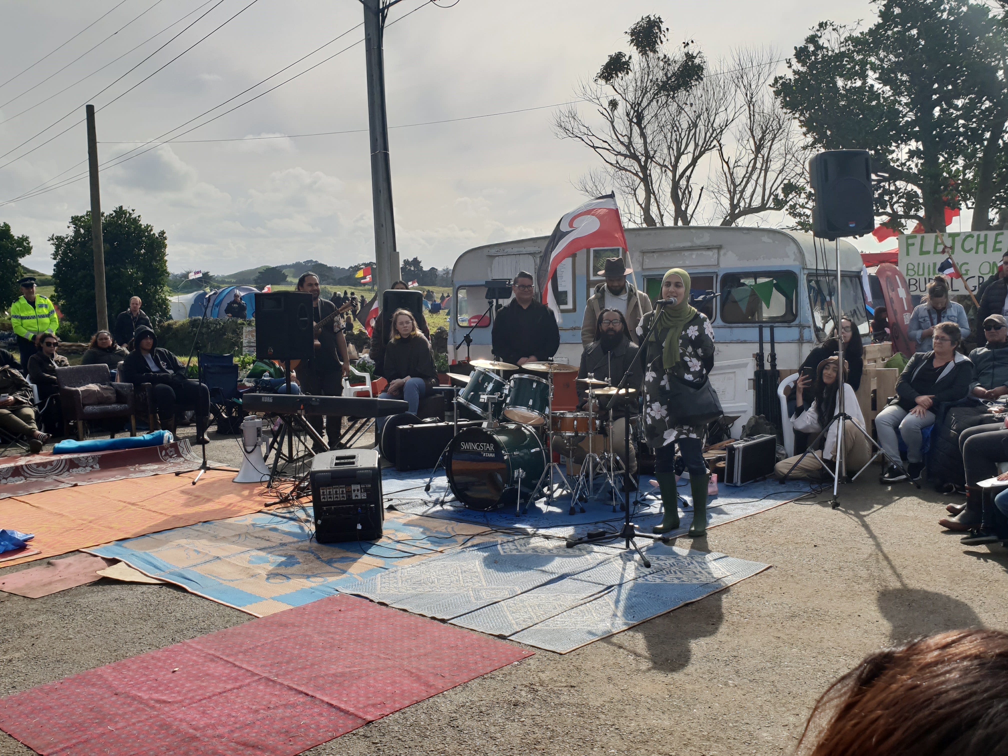 Muslims at Ihumātao: 'They can always rely on us' | RNZ News