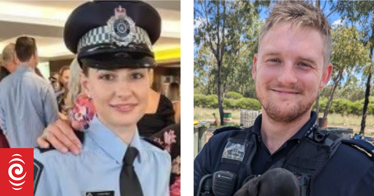 Police officers and brothers killed in Queensland siege named | RNZ News