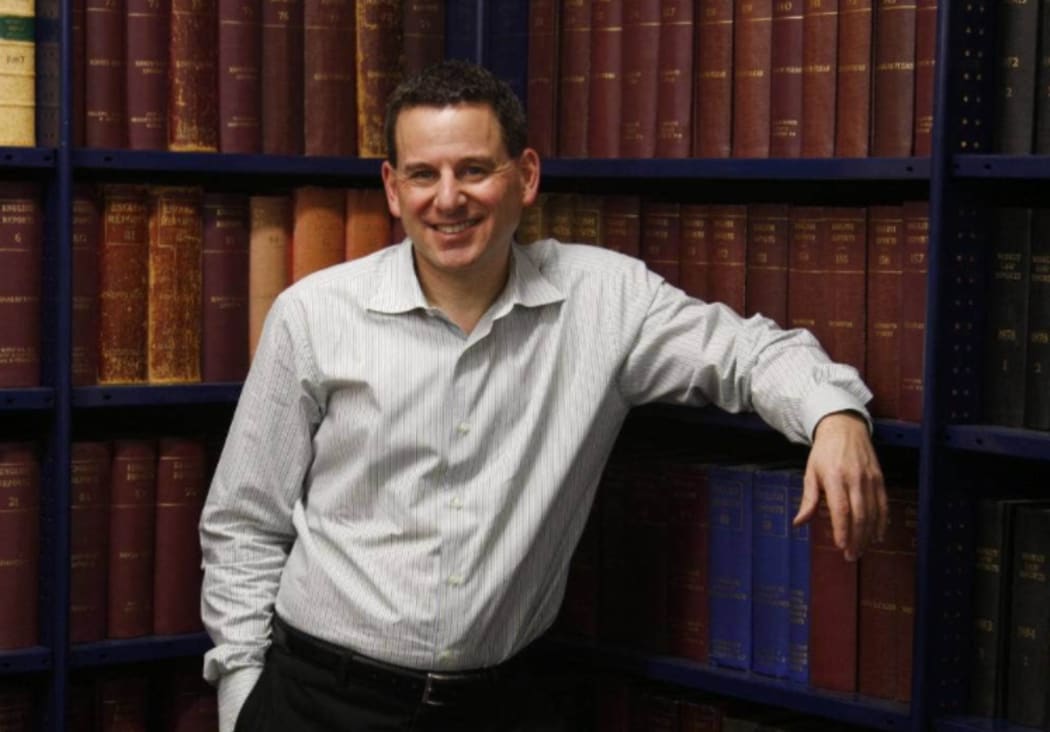 Assoc.Prof. Scott Optican on how legal police stings are in New Zealand ...