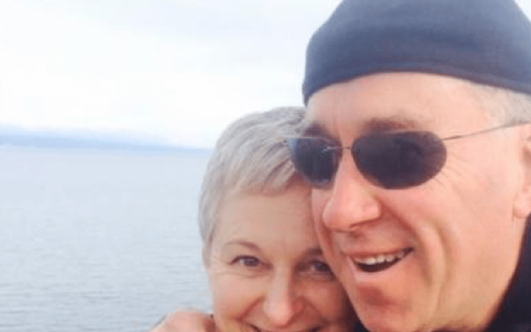 Greg Hopkinson and Sally Lewis: meditation in Mexico | RNZ