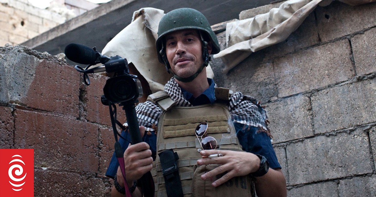 Militant in beheading videos 'identified' | RNZ News