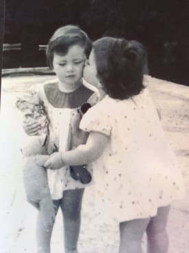 Twin sisters Stephanie and Clair Mills | A Gallery from Sunday Morning ...