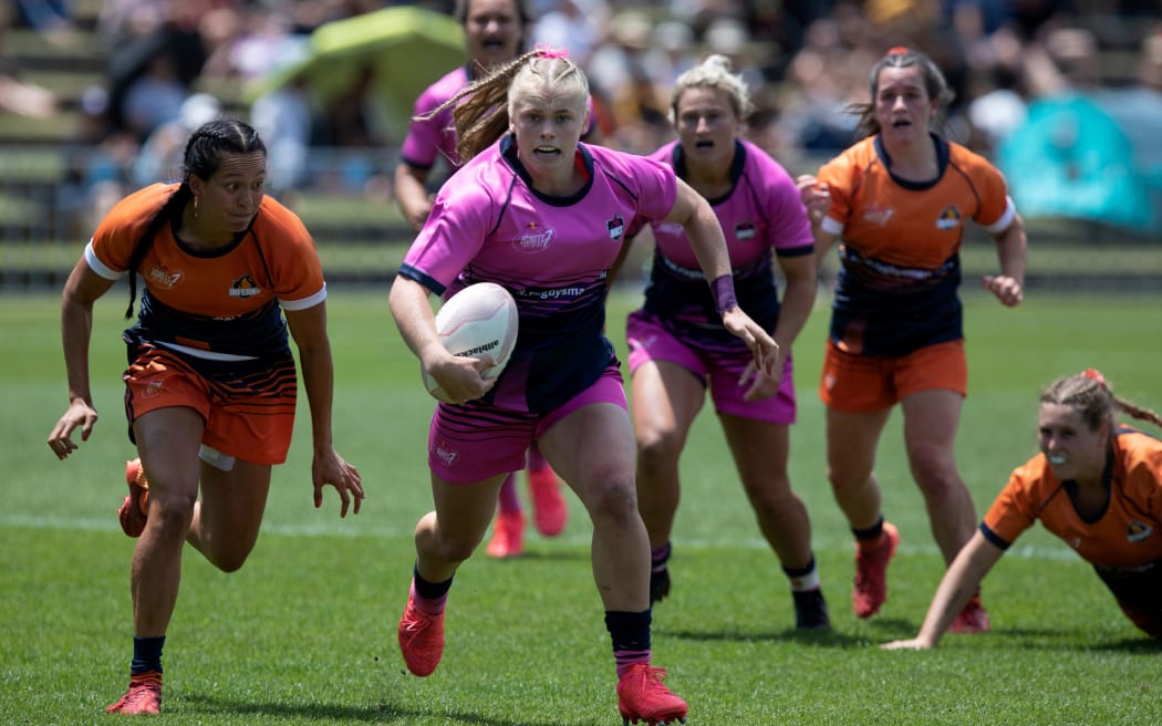 17-year-old dances her way into Black Ferns Sevens | RNZ News