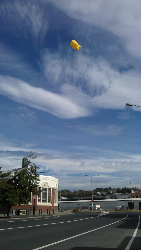 Blimp shows height of planned hotel | RNZ News