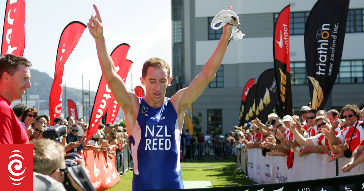 New Zealand Olympic triathlete Shane Reed dies, aged 49 | RNZ News