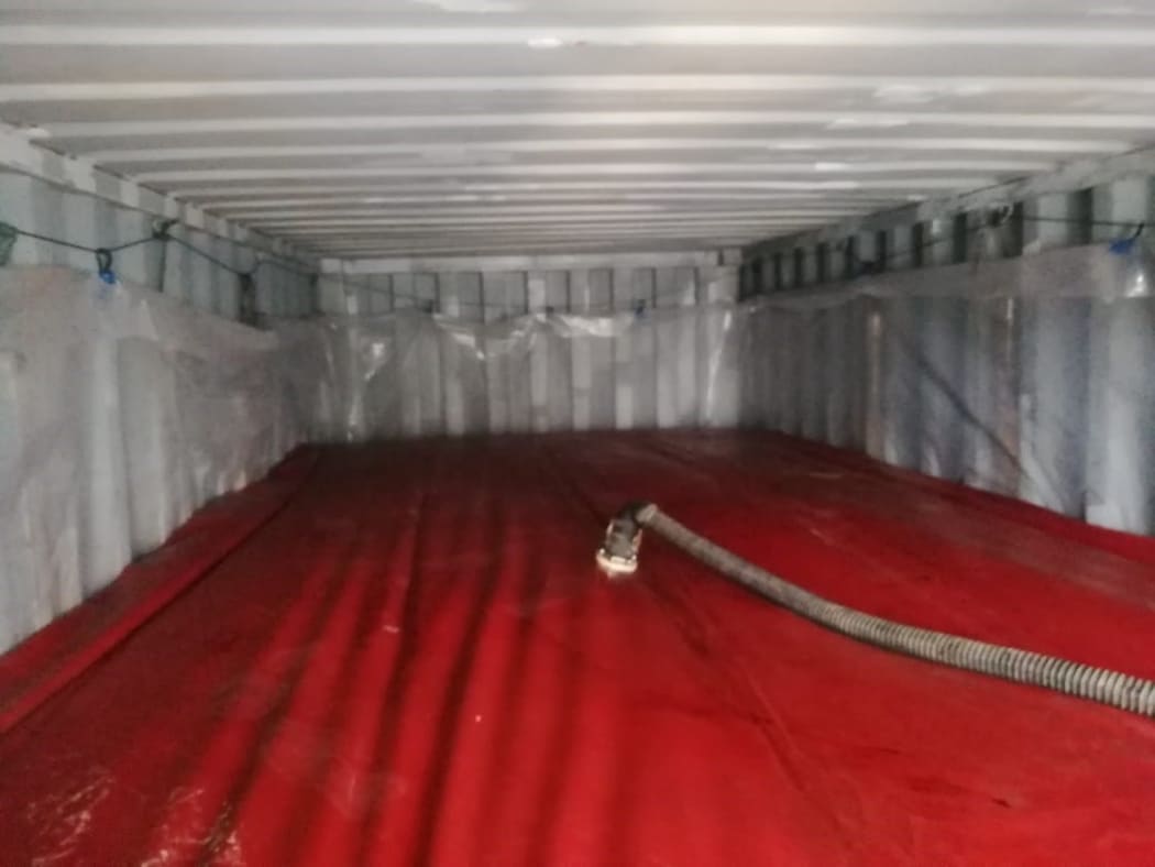 Restrictions stymie re-use of industrial-purpose plastic bags | RNZ News