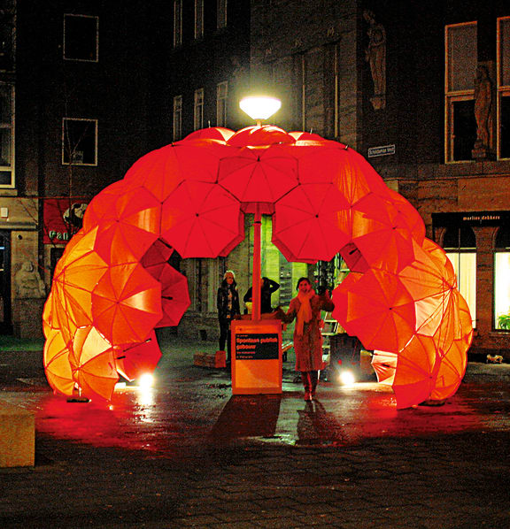 Nanotecture - Tiny Built Things | A Gallery from Nine To Noon | RNZ National