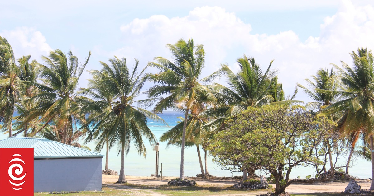 Water being shipped to drought-stricken northern Cook Island | RNZ News
