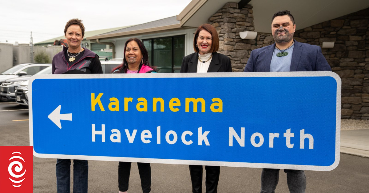 Rotorua iwi embraces bilingual road signs | RNZ News