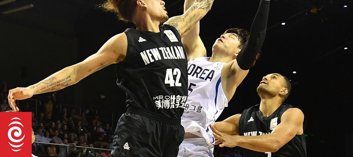 Sport: Issac Fotu inspiring Pasifika youth | RNZ News