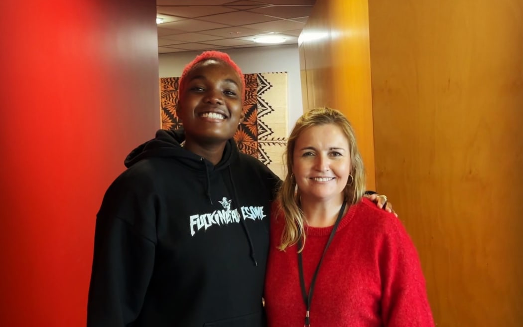 Nights with Karyn Hay for Thursday 18 August 2022 Nights with Karyn Hay ...