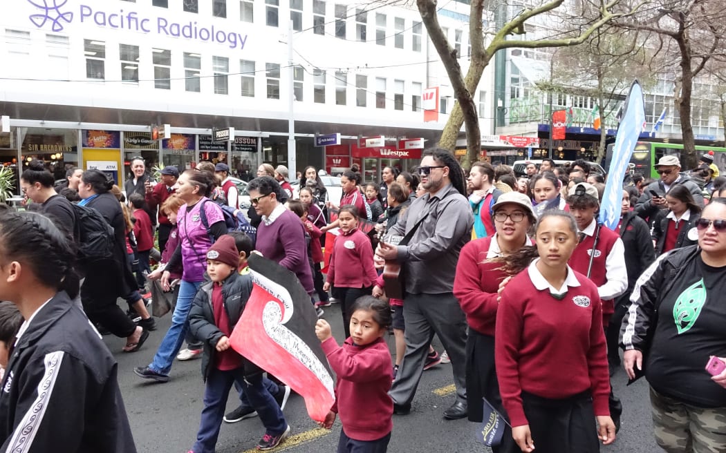Thousands attend Māori Language Week Parade | RNZ News