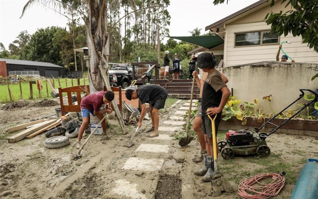 Cyclone Gabrielle: Friday's response in pictures | RNZ News