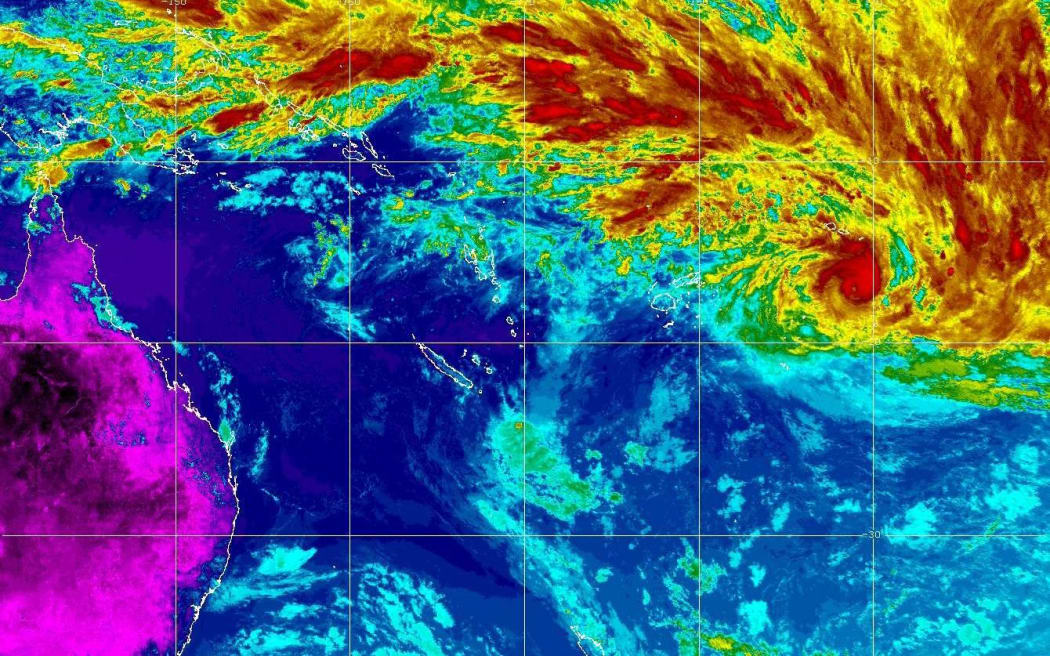 Cyclone Winston now a category 5, heading straight for Fiji | RNZ News