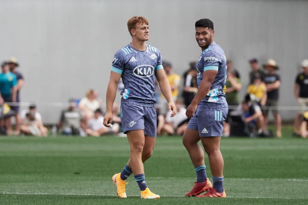 Ruben Love: Hurricanes rookie a fix for first-five troubles? | RNZ News