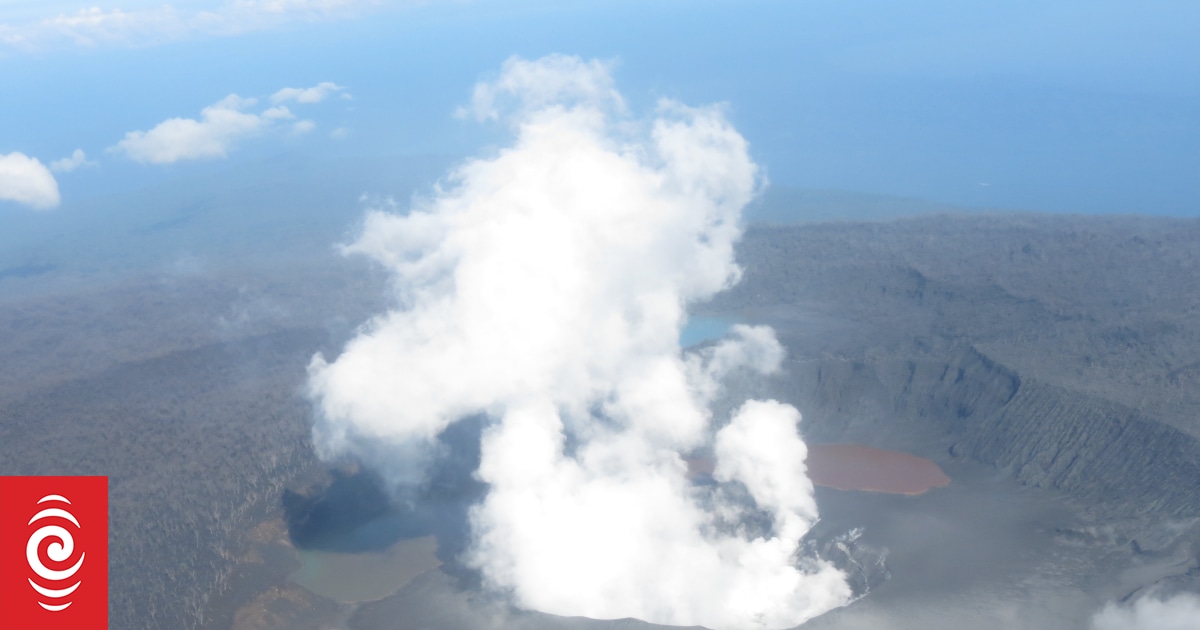 Vanuatu's Manaro volcano transformed by latest activity | RNZ News