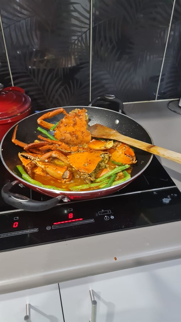 Gordon McMaster | A Gallery from Sunday Morning | RNZ National