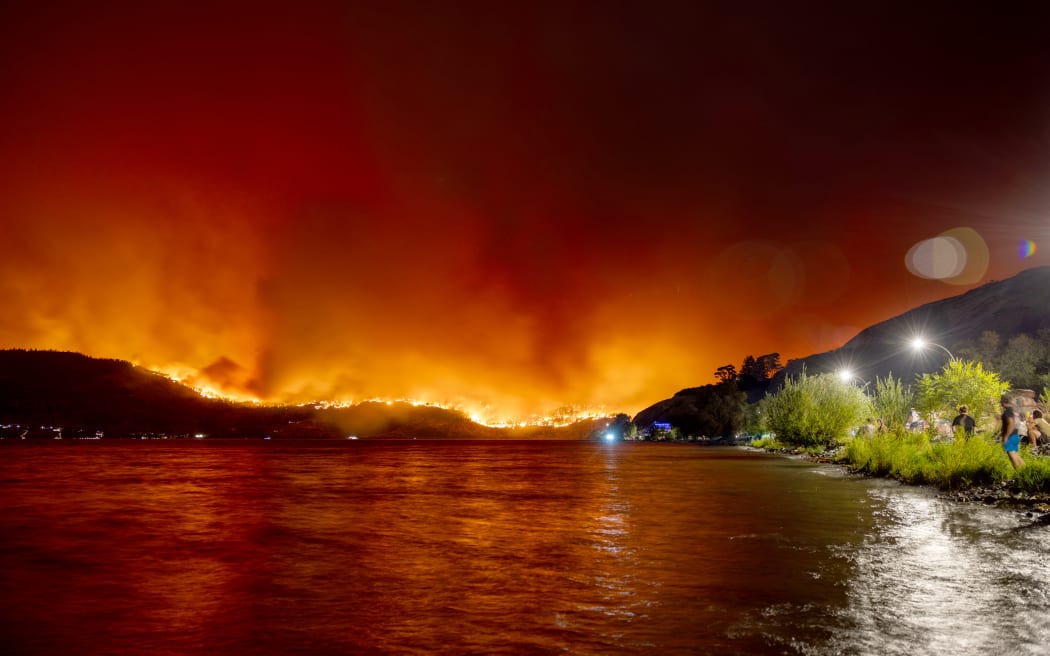 Canada wildfires: British Columbia province declares emergency | RNZ News