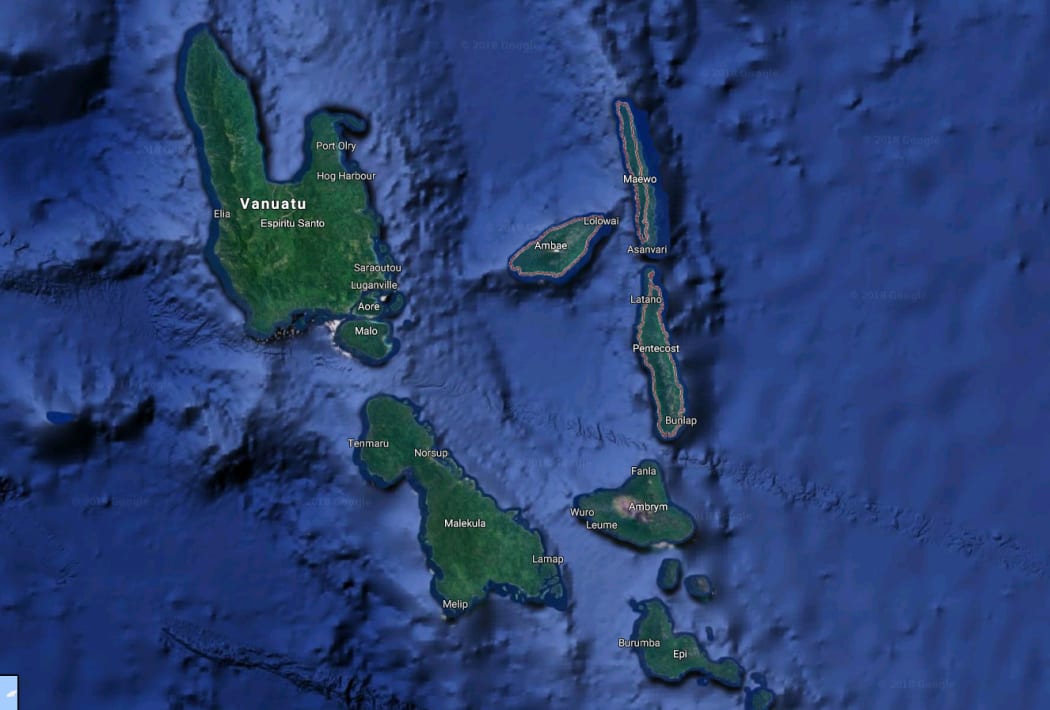 Mass evacuation underway from Vanuatu's volcanic Ambae Island | RNZ