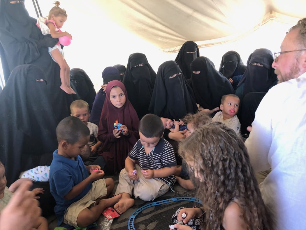 Orphan stuck in Syrian refugee camp could be a New Zealander | RNZ