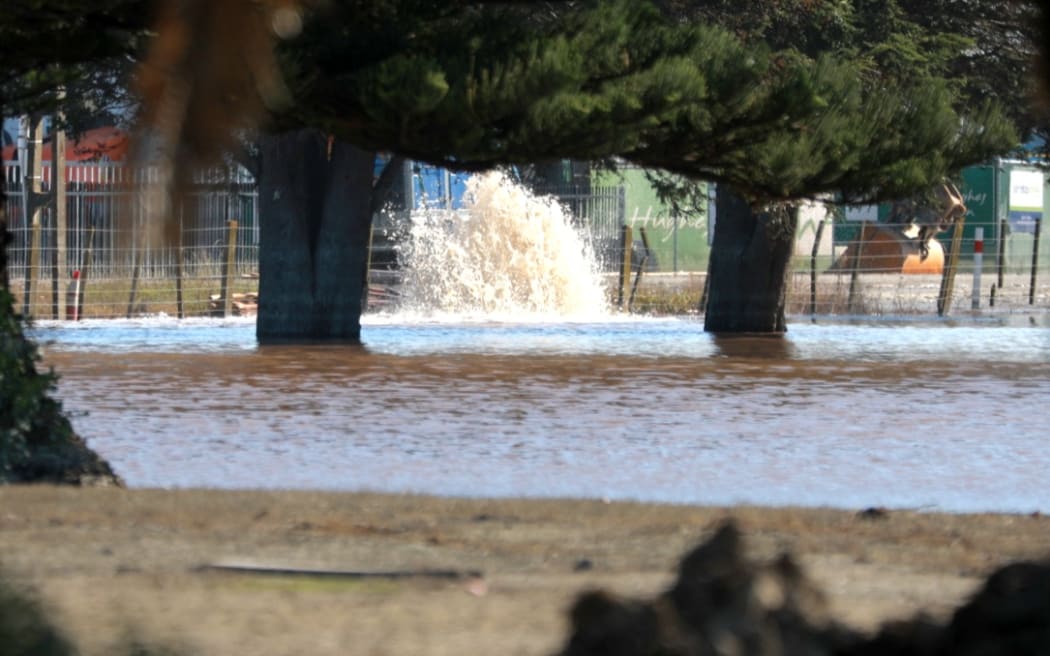 Cyclone Gabrielle: Raw sewage forces evacuation in Napier | RNZ