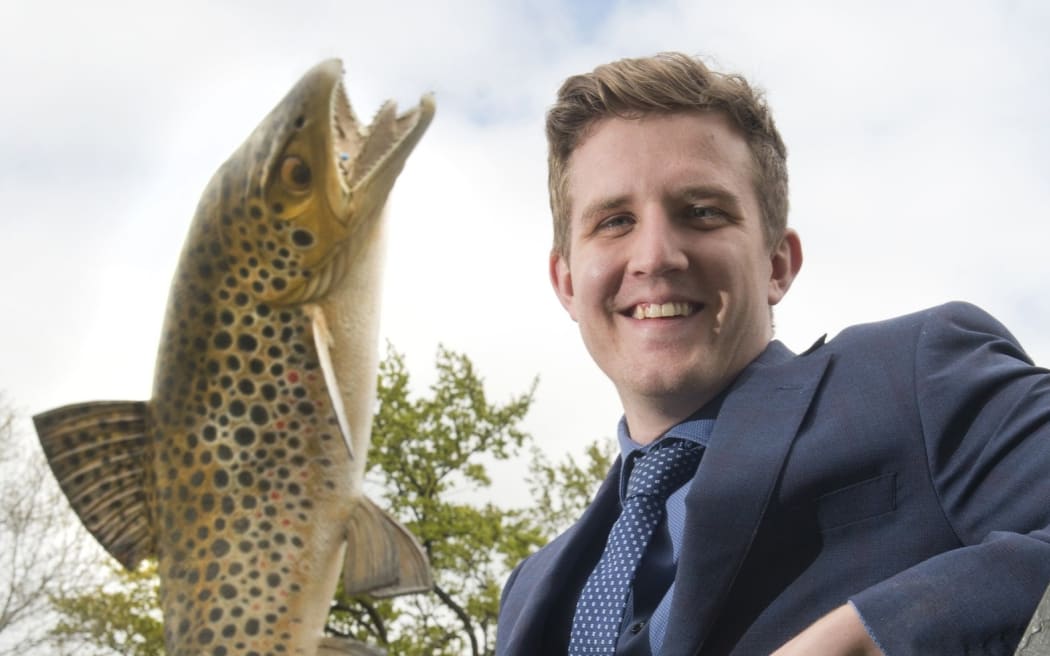 Government may be forced to intervene in Gore council stoush - expert | RNZ News