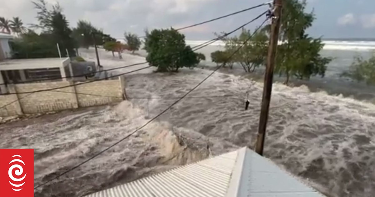 Tongan disaster victims wondering about reconstruction | RNZ News