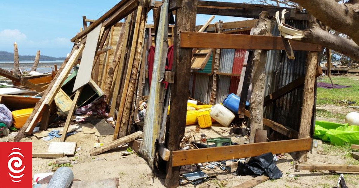 Families homeless on remote Fiji islands | RNZ News