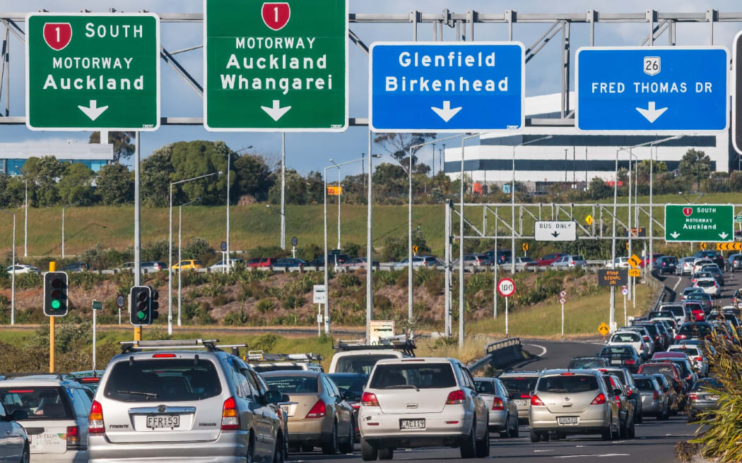 Highway traffic back to pre-Covid-19 levels, holidaymakers warned | RNZ ...