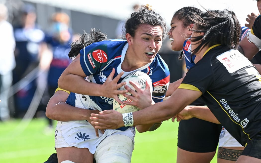 Blues player engineering her rugby future | RNZ News