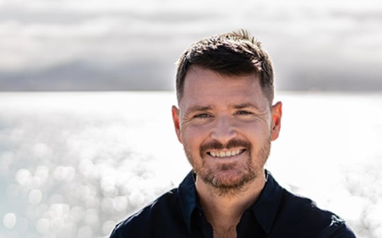 Bookmarks with James Crow | RNZ