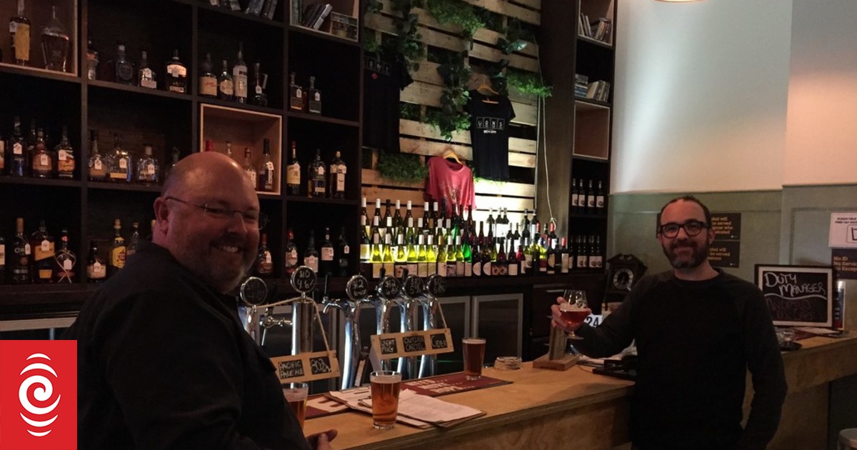 Auckland's nightlife springs back to life! | RNZ