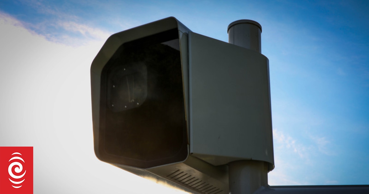 Speed cameras with Swedish way | RNZ