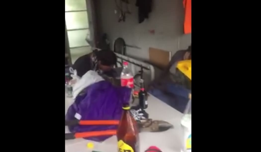 Facebook video shows horrors of bath salts | RNZ News