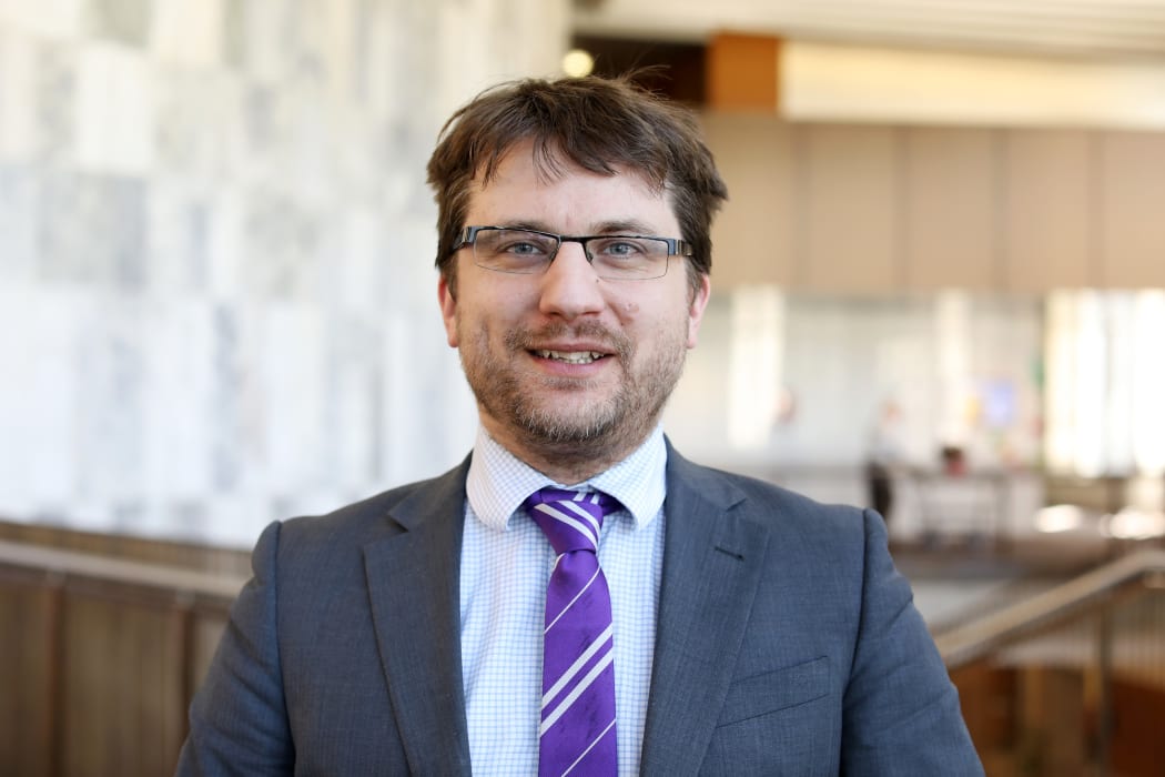 Cabinet to discuss ability of inmates to send letters | RNZ News