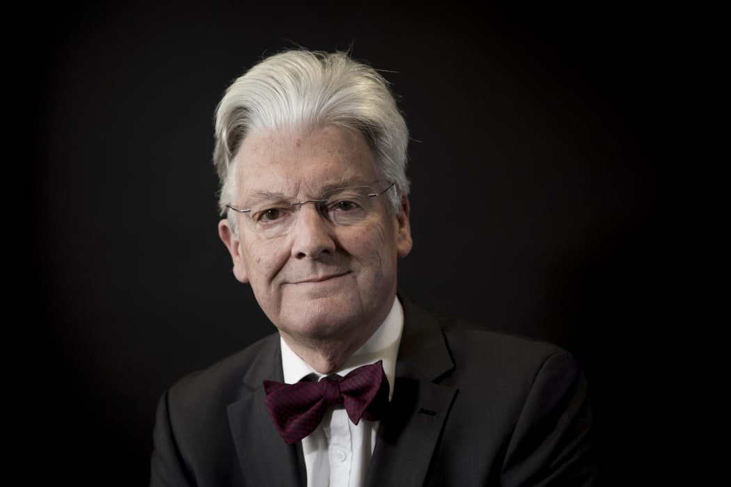 Small fortunes: Dunne's tips on the pitfalls of party popularity | RNZ News