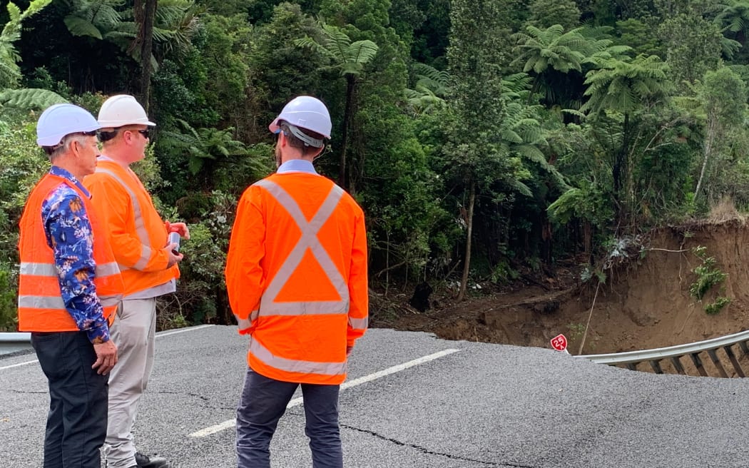 Scale of damage to SH25A a 'revelation' - Coromandel mayor | RNZ News