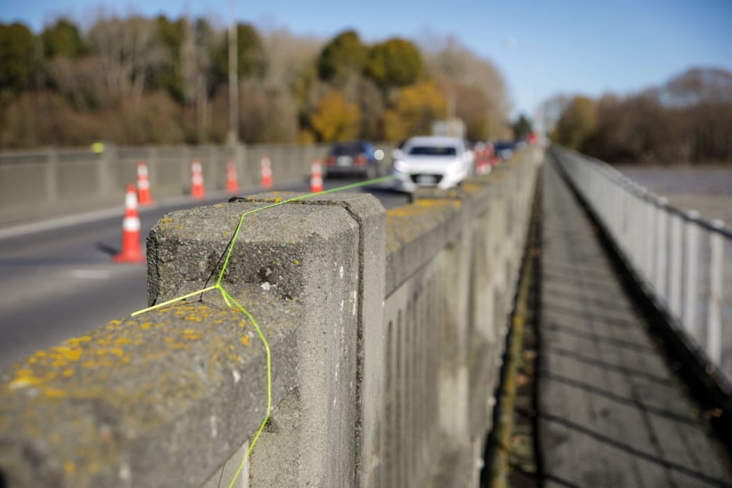 Reopened Ashburton Bridge likely to see heavier weekend traffic | RNZ News