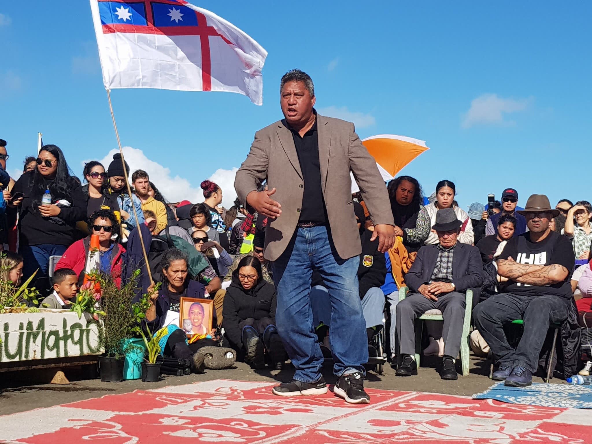 Muslims at Ihumātao: 'They can always rely on us' | RNZ News