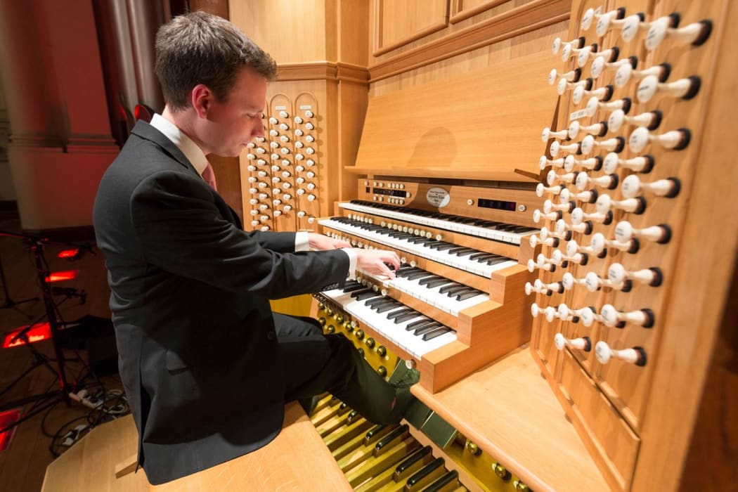 Auckland Philharmonia Orchestra - "Reveries" Music Alive | RNZ