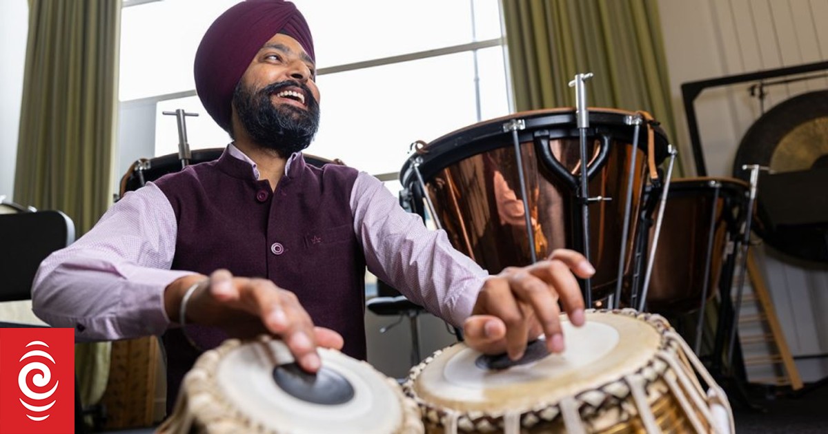 Bringing Indian raga music to Aotearoa | RNZ