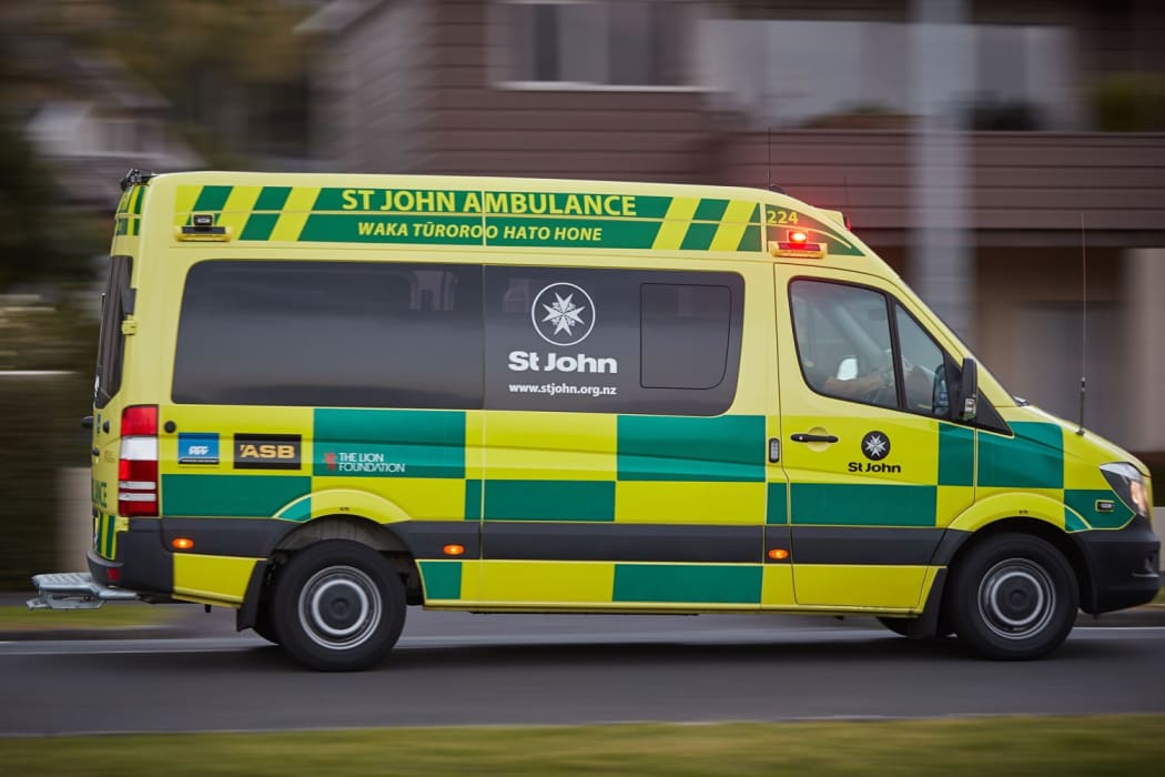 St John moves to extend phone friendship service during lockdown | RNZ News